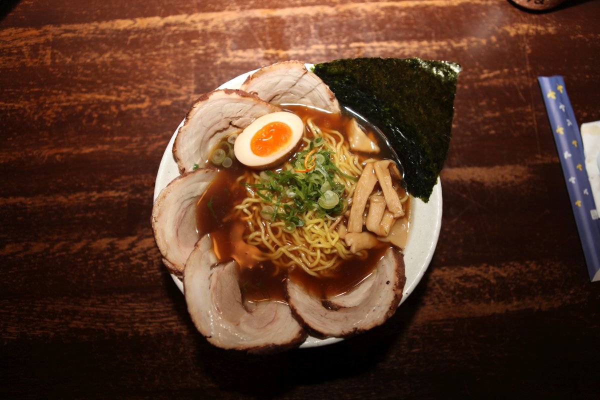 Löffelweise Energie - die Ramen-Bar-Tester - GARÇON Genuss Magazin